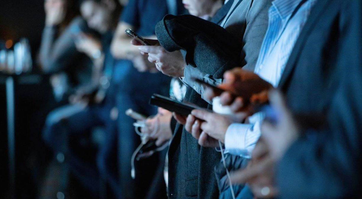 Perplexity Pro es una IA que destaca en el mercado por su capacidad ...